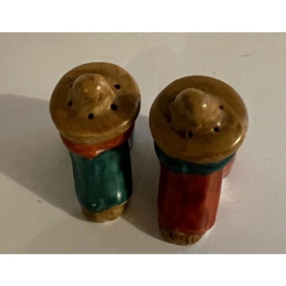 Unbranded | Dining | Salt And Pepper Shakers Mexican Men Having Siesta ...